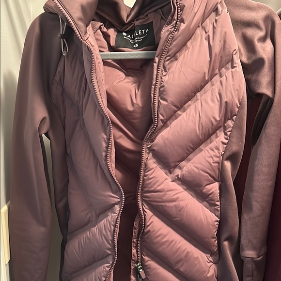 Athleta | Jackets & Coats | Athleta Pink Puffer Jacket With Quilted ...